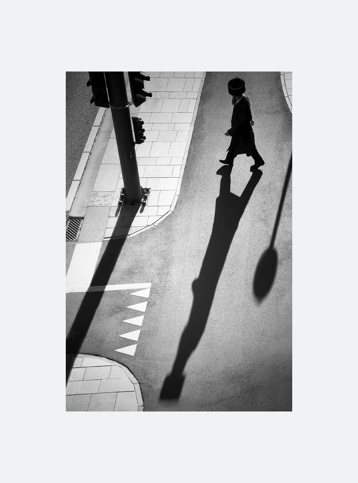 Mania De Praeter | Limited Edition Street Photography Print